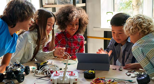 Discipline STEM: cosa sono e come si insegnano - Scuola.net